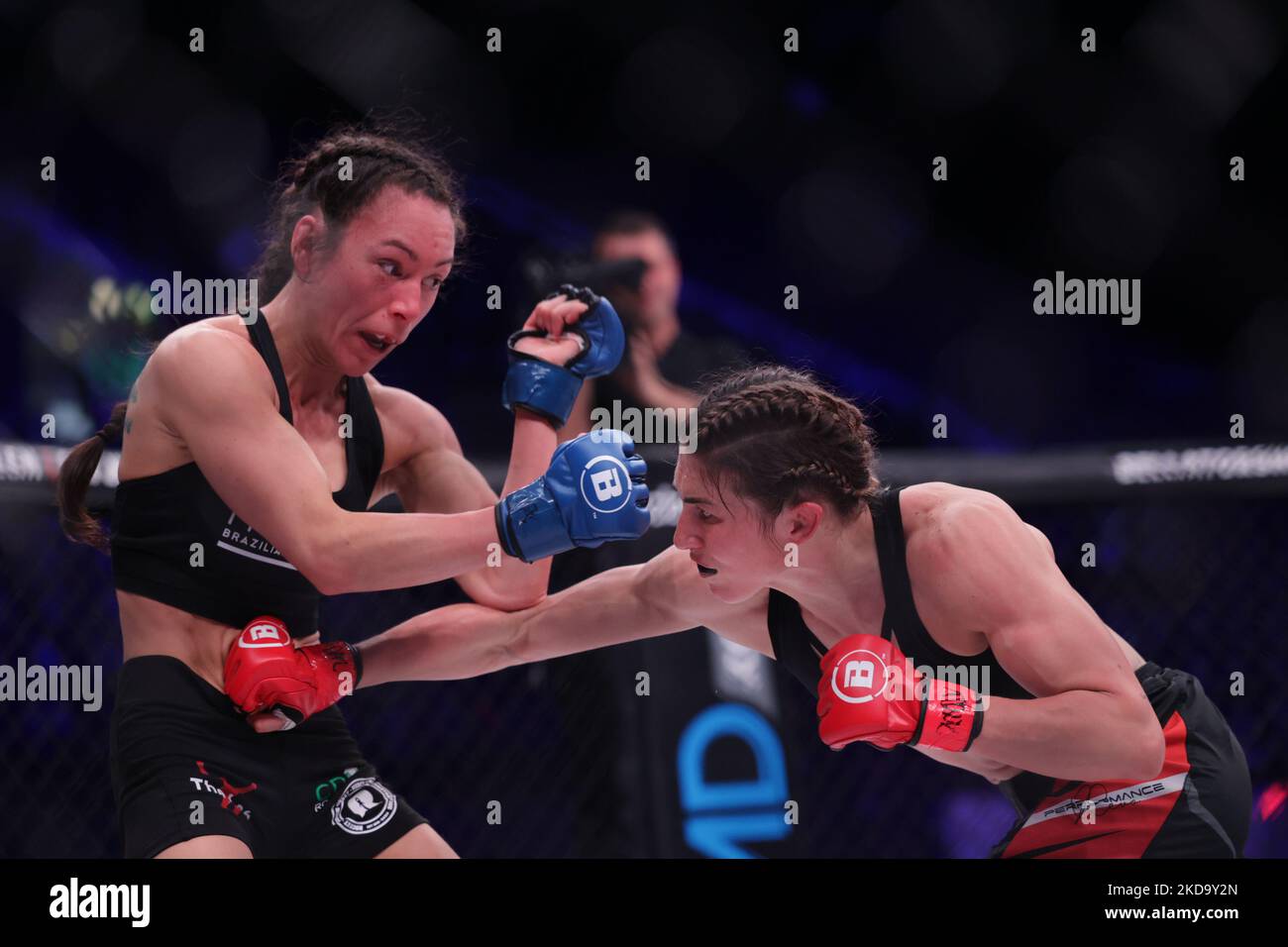 Chiara Penco punches Lanchana Green during the Bellator 281: MVP vs ...
