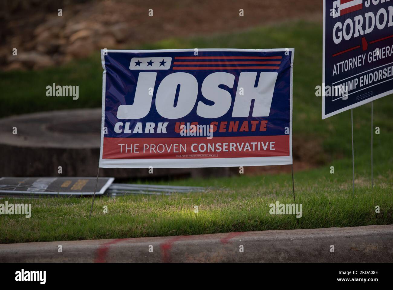 Early voting is on-going throughout Georgia and the signs around the ...