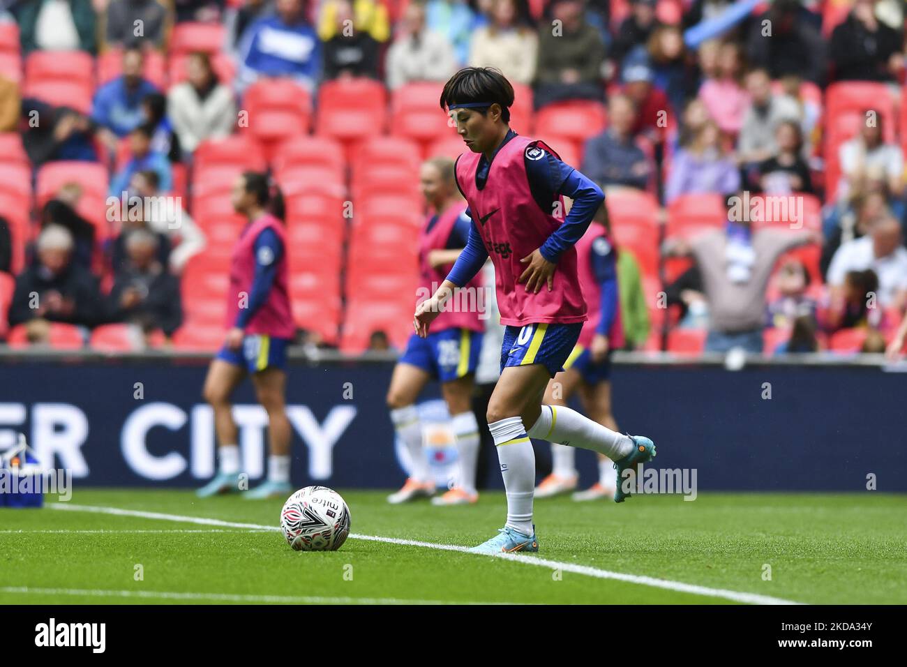 Ji So-yun of Chelsea warming up before the Women's FA Cup Final between ...