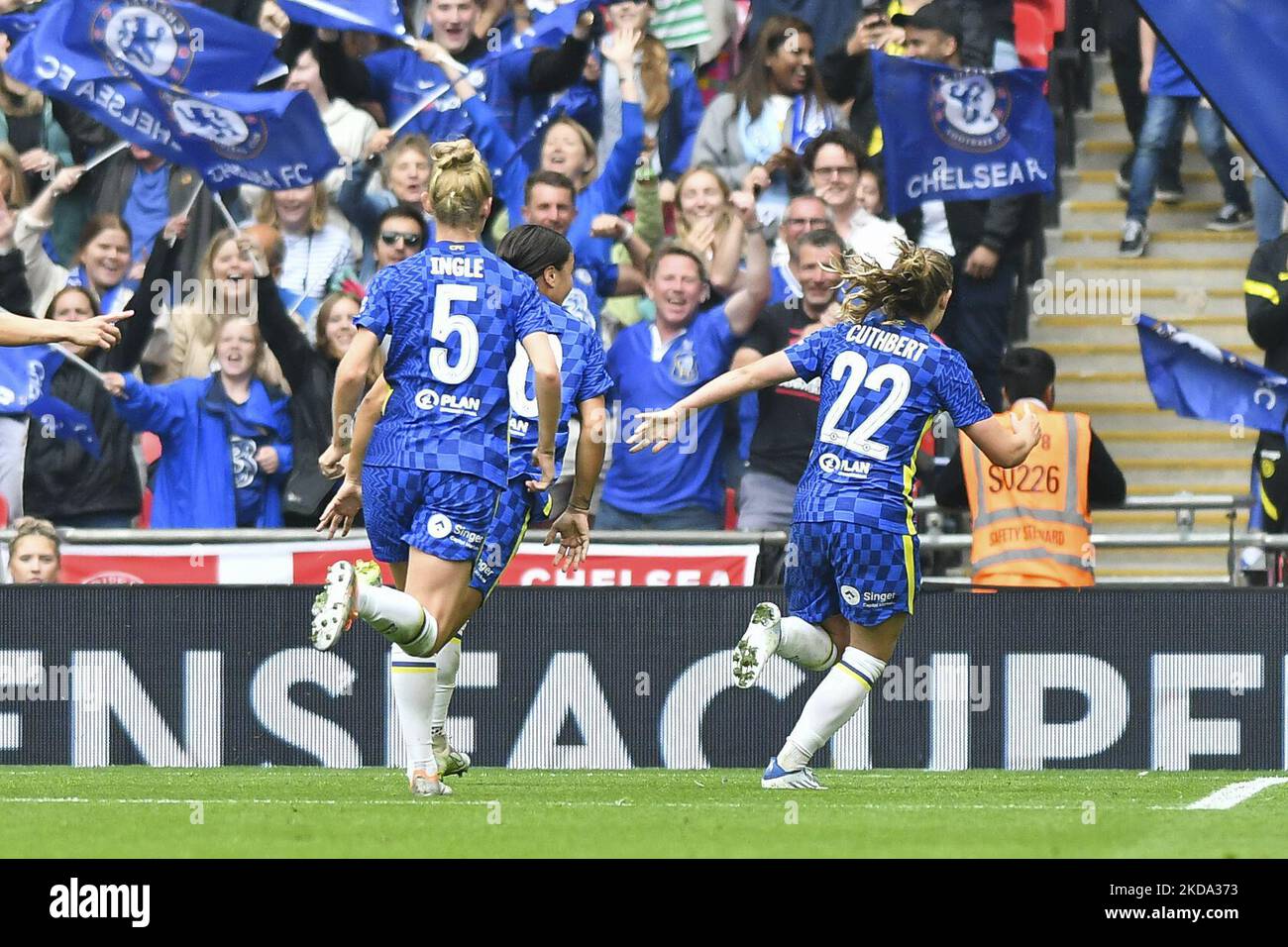 Erin Cuthbert of Chelsea celebrates after scoring her team's second ...