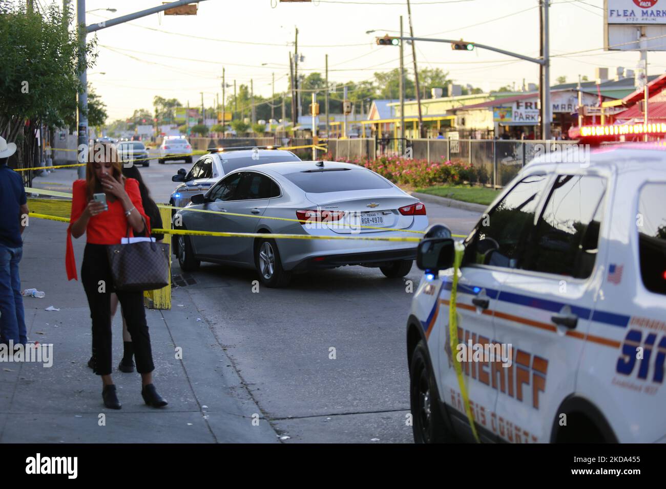 Crime scene law enforcement shooting hi-res stock photography and ...