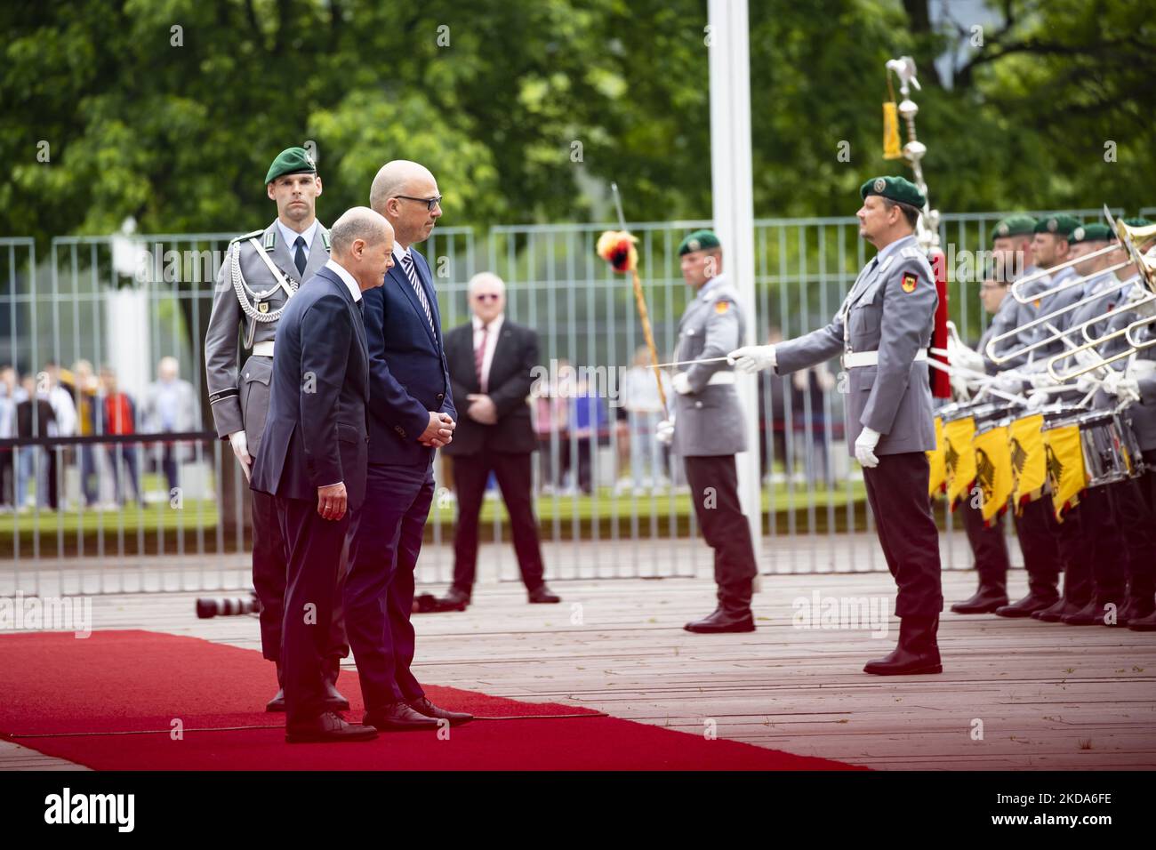 German Chancellor Olaf Scholz (L) and Prime Minister of Liechtenstein ...