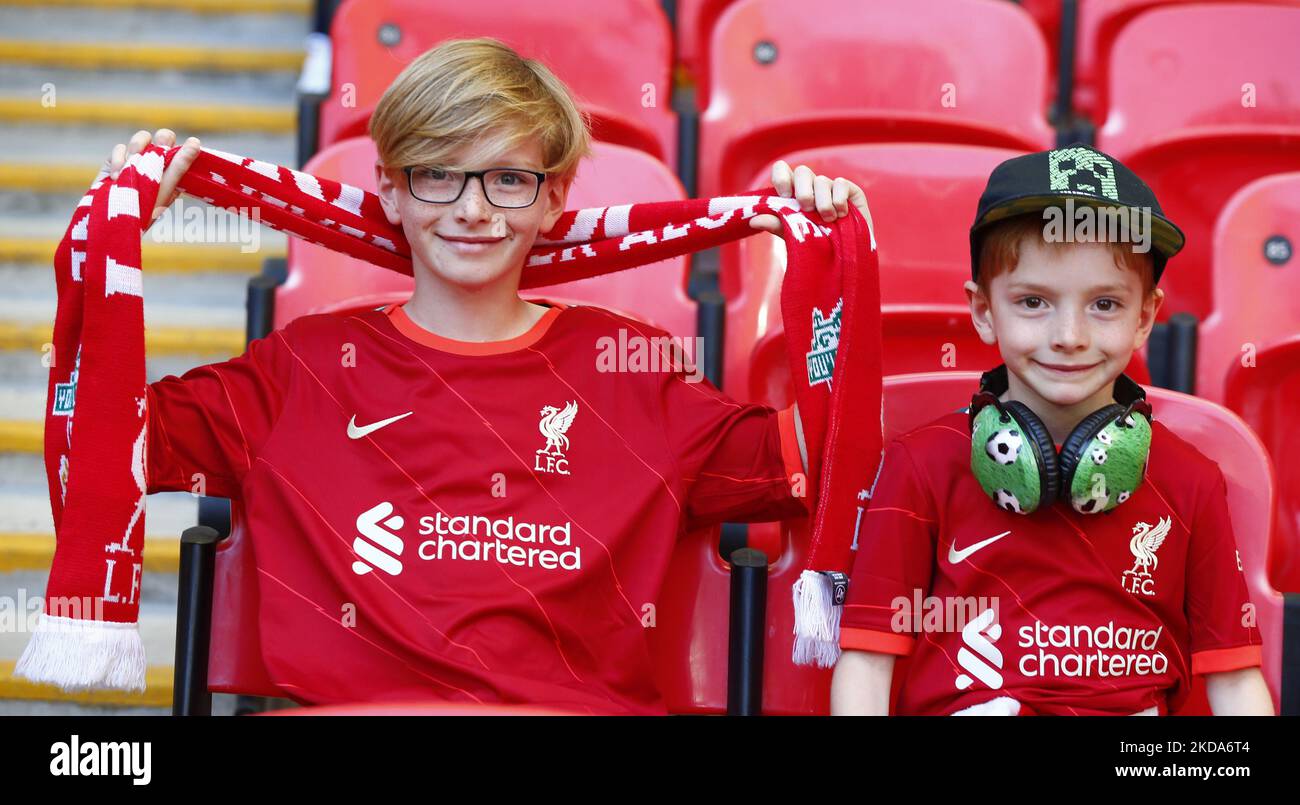 Young Liverpool Fansduring FA Cup Final between Chelsea and Liverpool ...
