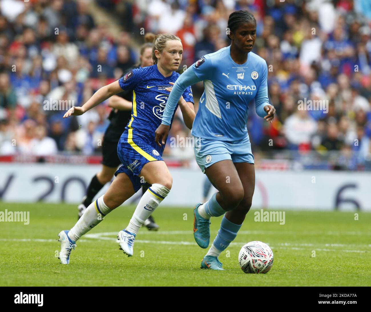 LONDON, ENGLAND - MAY 15:Khadija Shaw of Manchester City WFC during ...