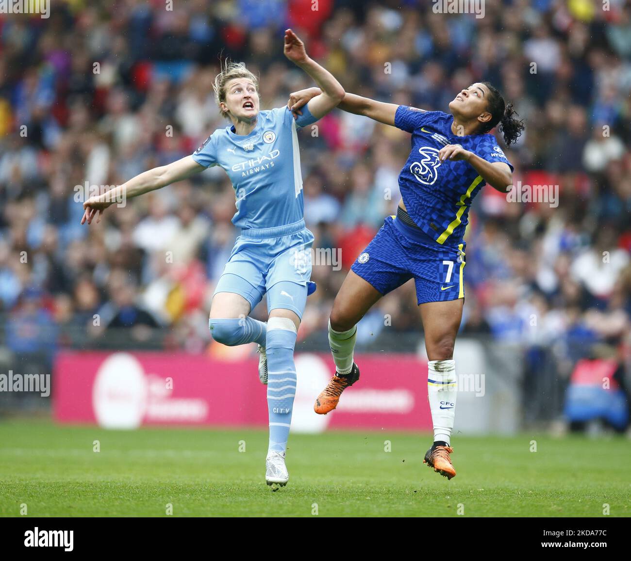 LONDON, ENGLAND - MAY 15:L-R Ellen White of Manchester City WFC and ...