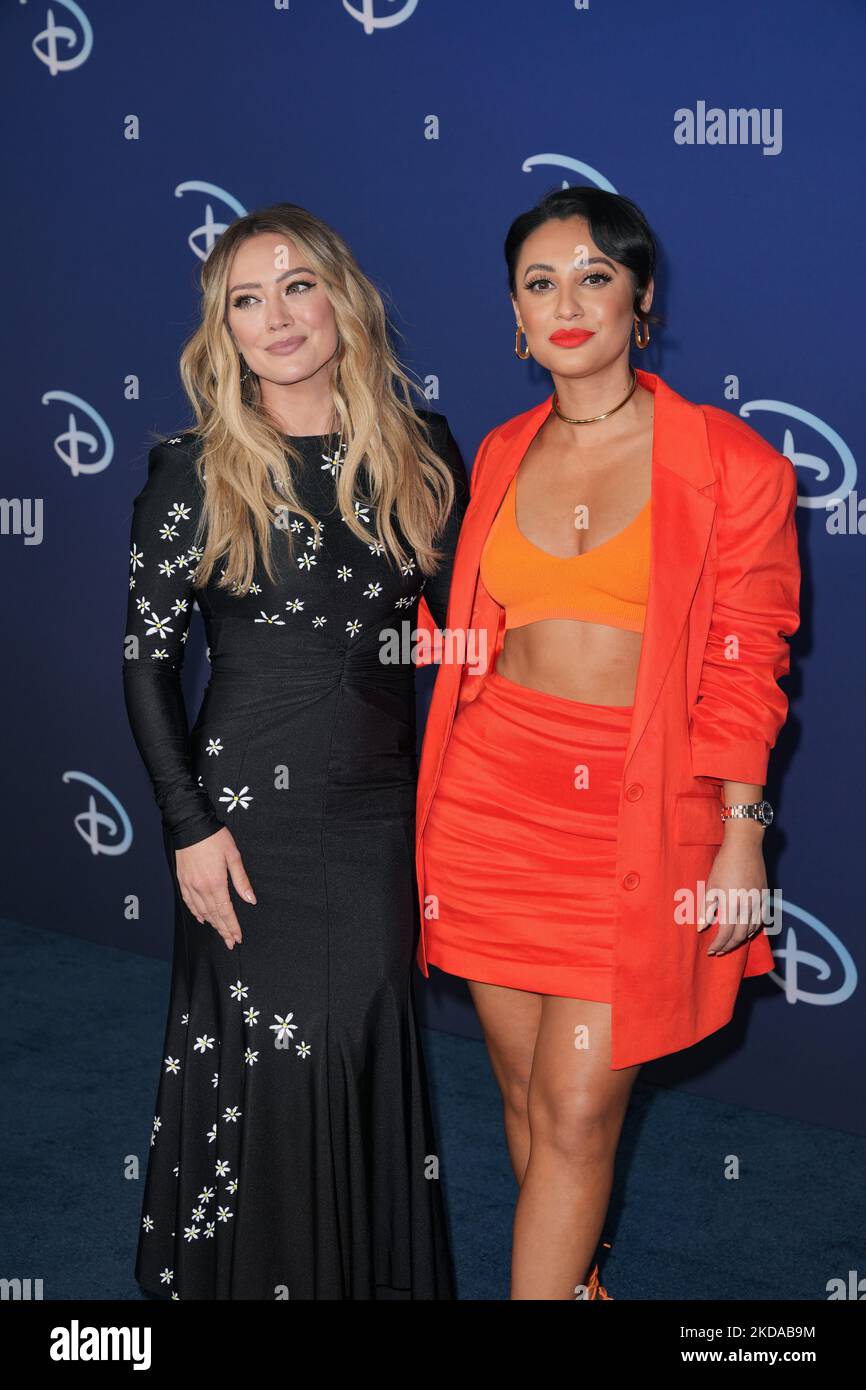NEW YORK, NEW YORK - MAY 17: Hilary Duff and Francia Raisa attends the ...