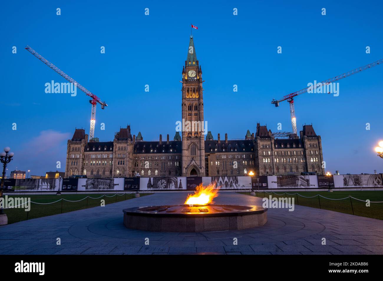 House of commons ottawa west block hi-res stock photography and images ...