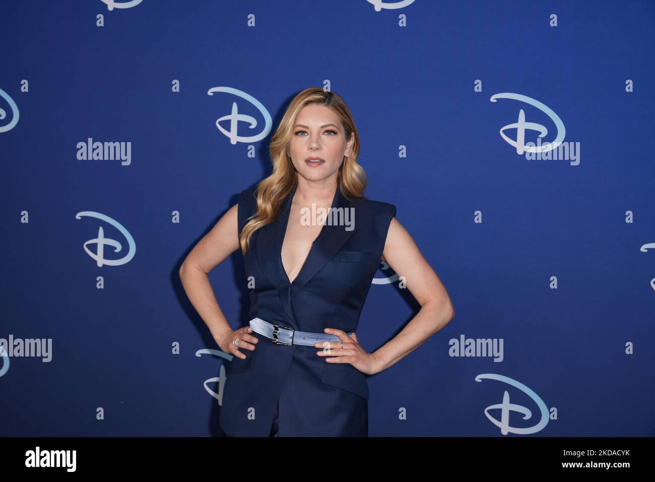 NEW YORK, NEW YORK - MAY 17: Katheryn Winnick attends the 2022 ABC ...