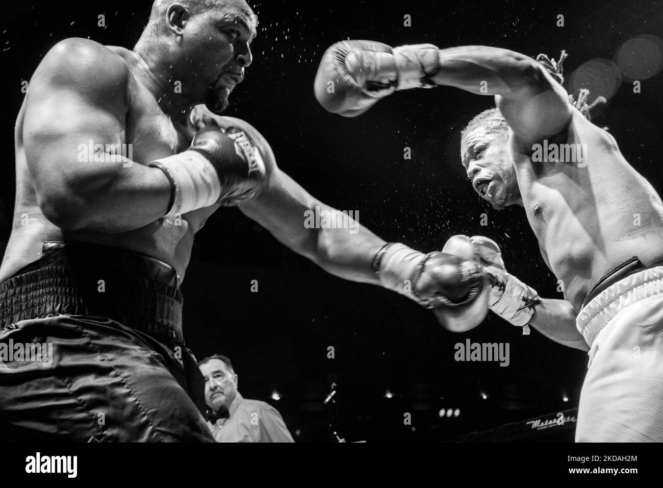 Vernon Webber (Detroit; now 3-0) took down Carlos Black (Baltimore; now ...