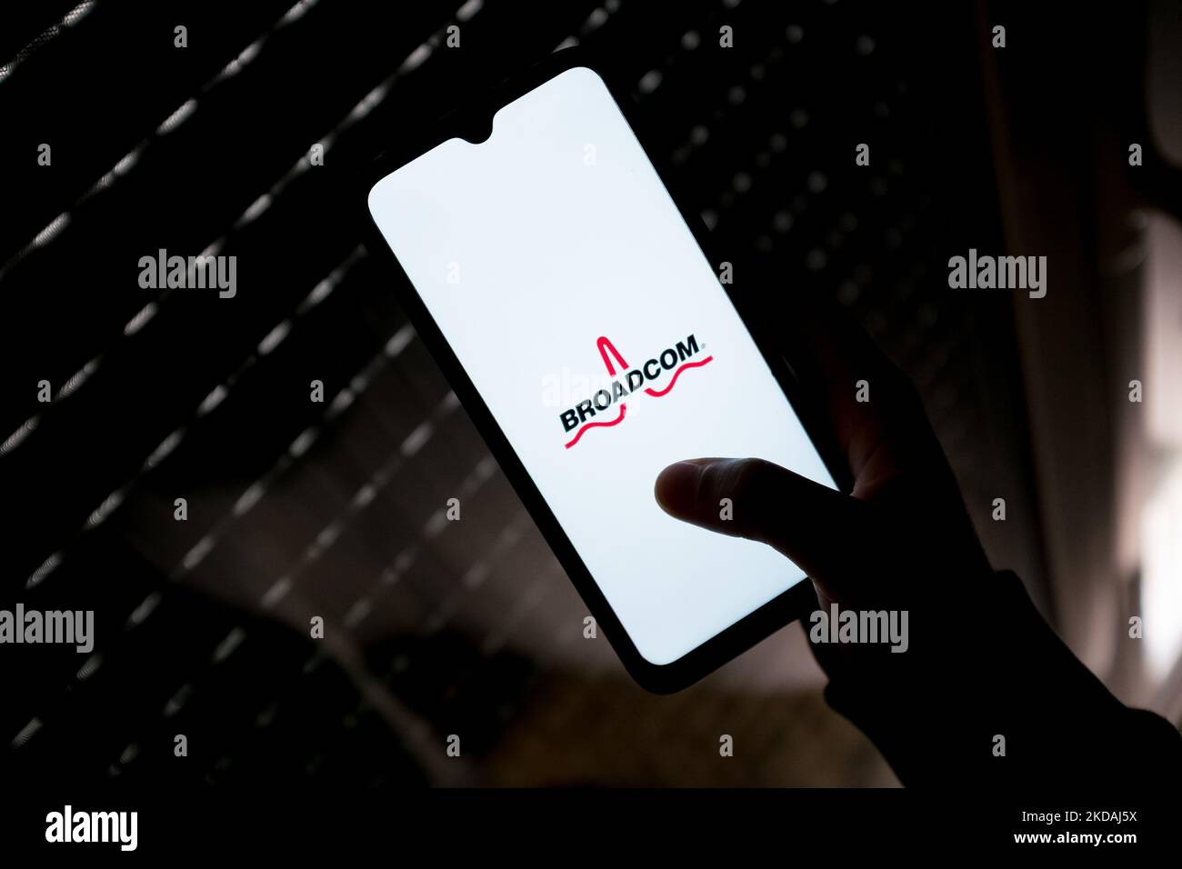 Broadcom inc logo hi-res stock photography and images - Alamy