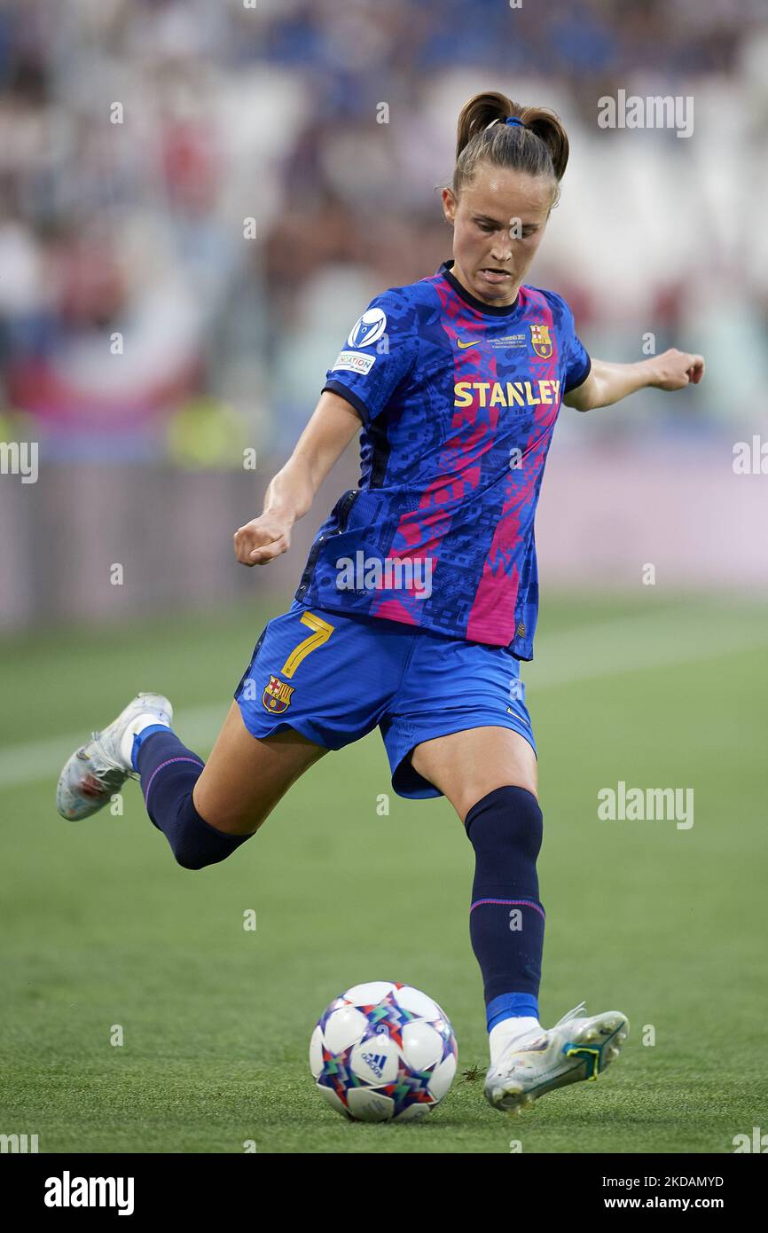 Caroline Graham Hansen of Barcelona shooting to goal during the UEFA ...