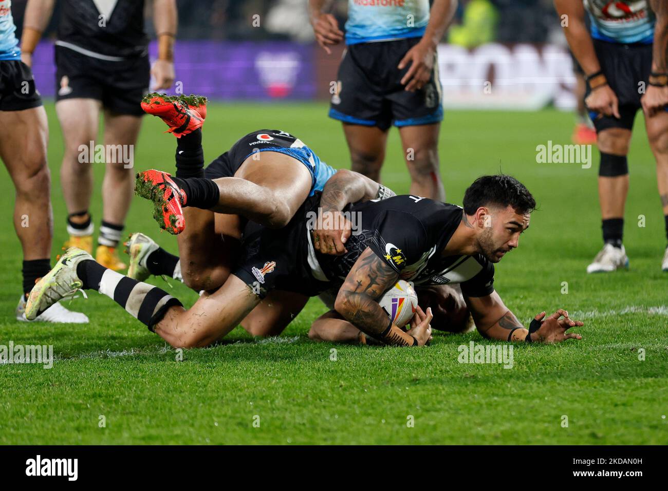 New Zealand's Briton Nikora scores during the Rugby League World Cup ...