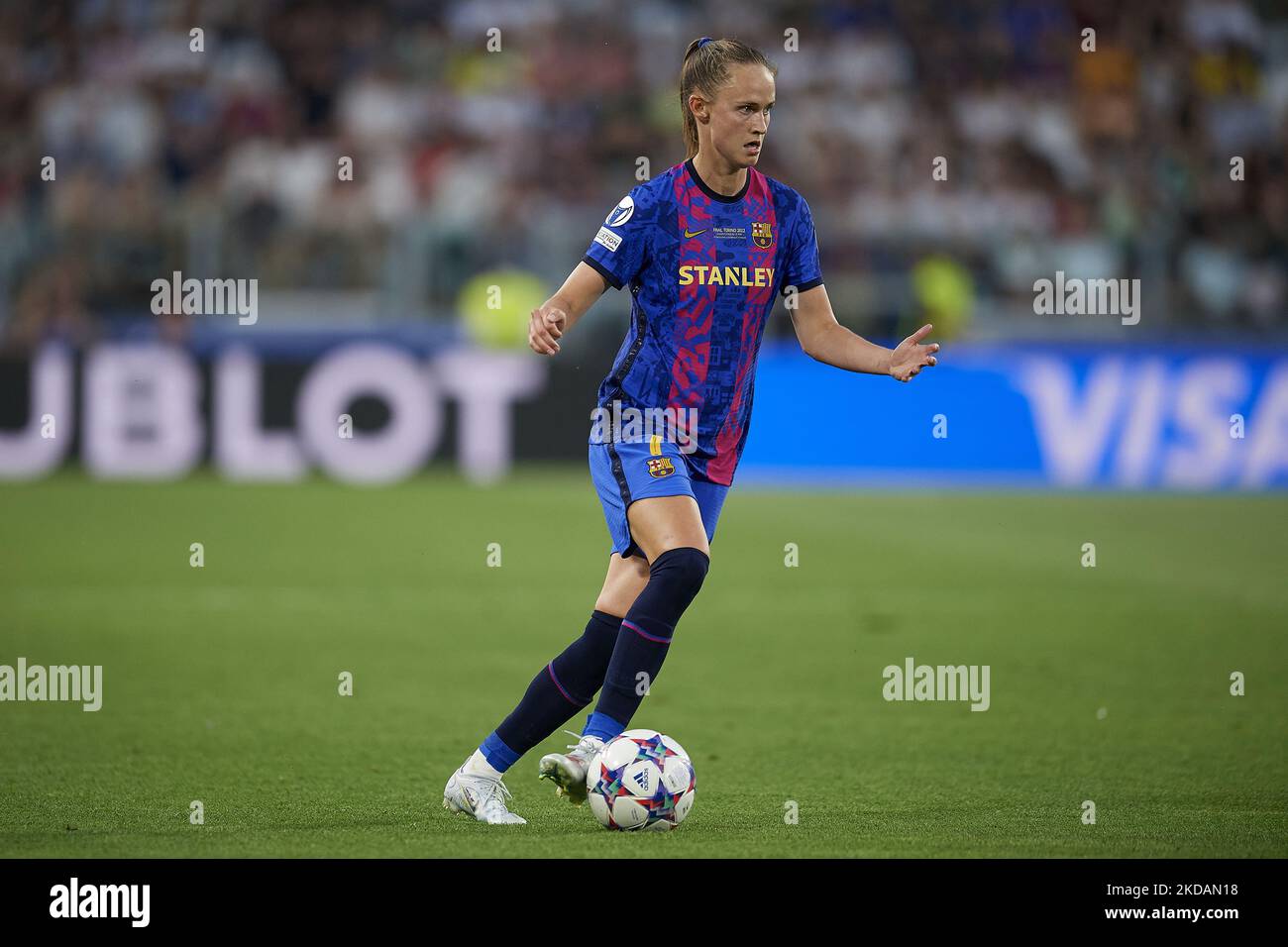 Caroline Graham Hansen of Barcelona in action during the UEFA Women's ...
