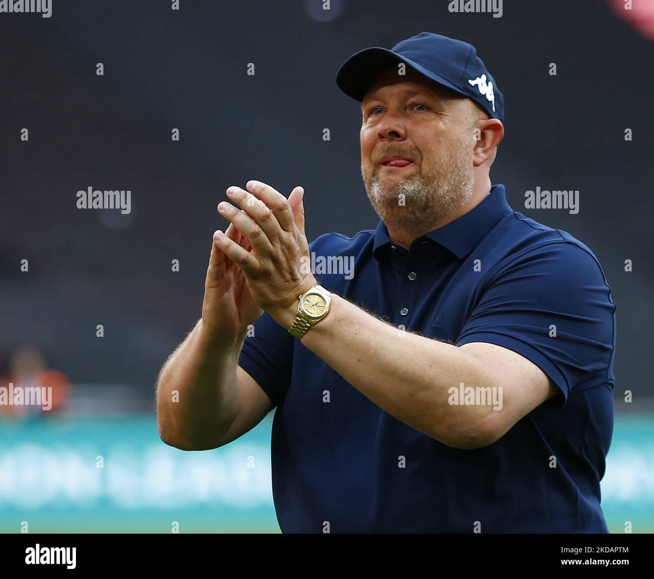 LONDON, ENGLAND - MAY 22: Andy Woodman manager of Bromley after The ...