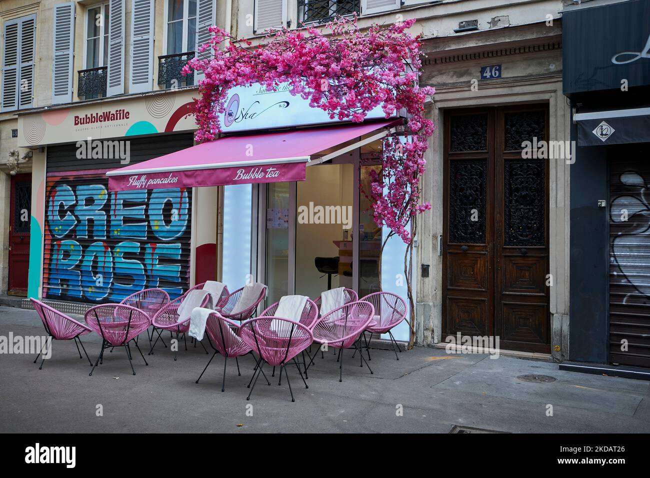 Paris, Ile de France, FRANCE. 4th Nov, 2022. A pink bubble tea bar ...