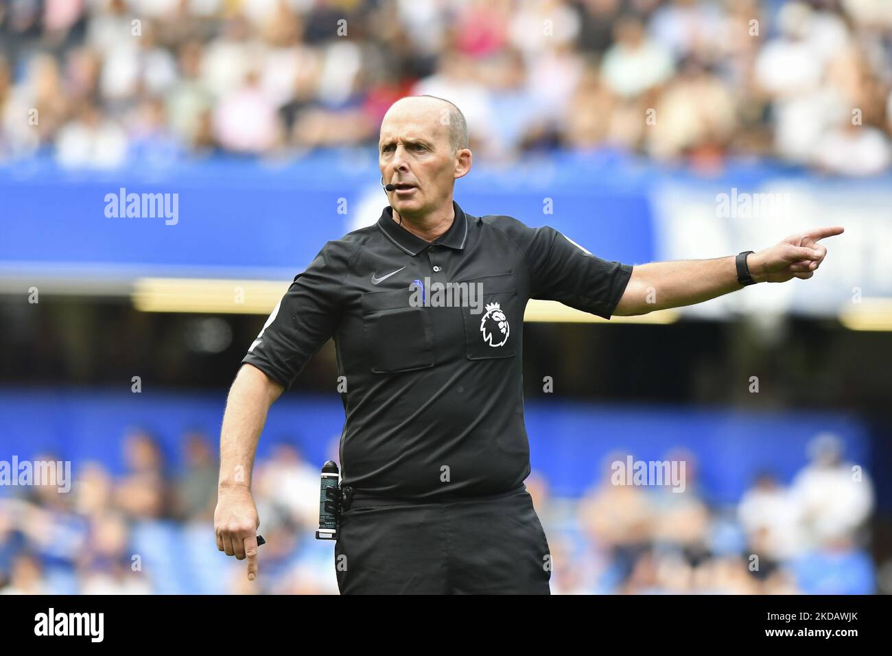 The referee Mike Dean in action during the Premier League match between ...