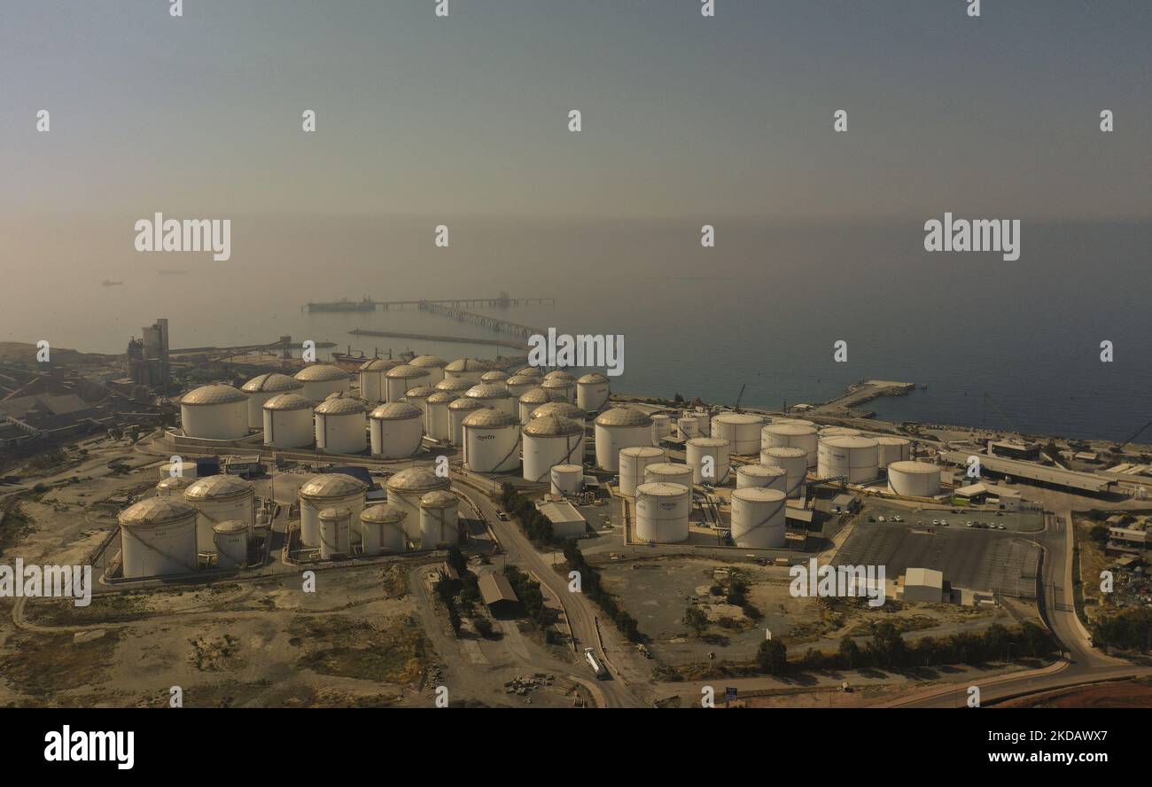 Vasiliko lng terminal hi-res stock photography and images - Alamy