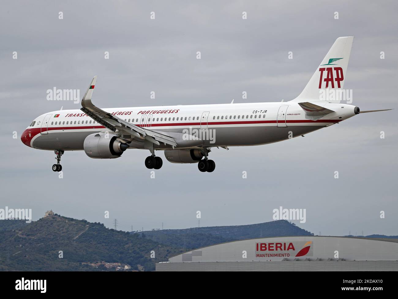 Airbus A321-251NX, from TAP Air Portugal (Retro Livery) company ...