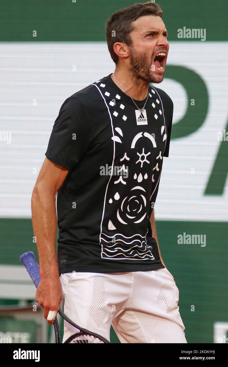 Gilles Simon during his match against Steve Johnson on Philipe Chatrier ...