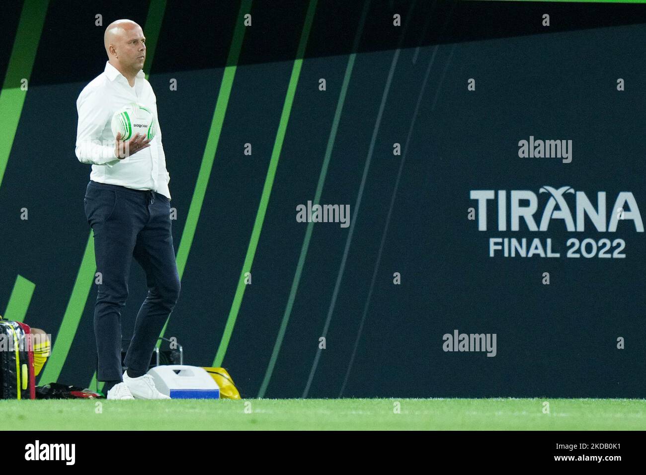 Arne Slot manager of Feyenoord Rotterdam looks on during the UEFA ...