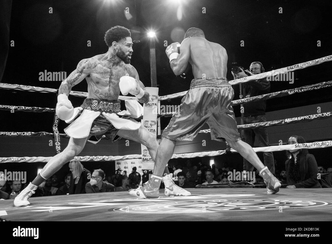 Super welterweight Marlon “Savage” Harrington (8-0, 7 KOs; Detroit, MI ...