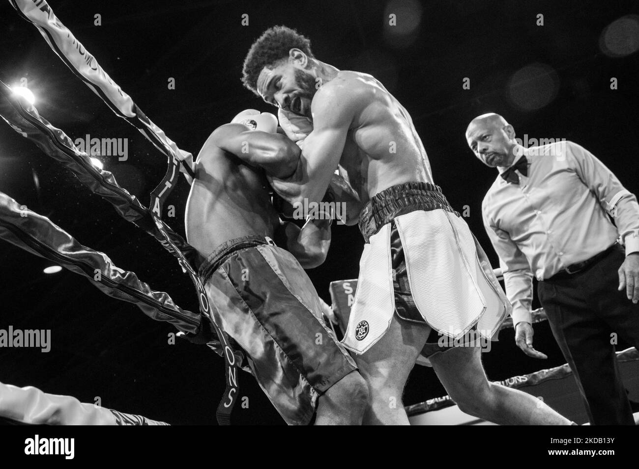 Super welterweight Marlon “Savage” Harrington (8-0, 7 KOs; Detroit, MI ...