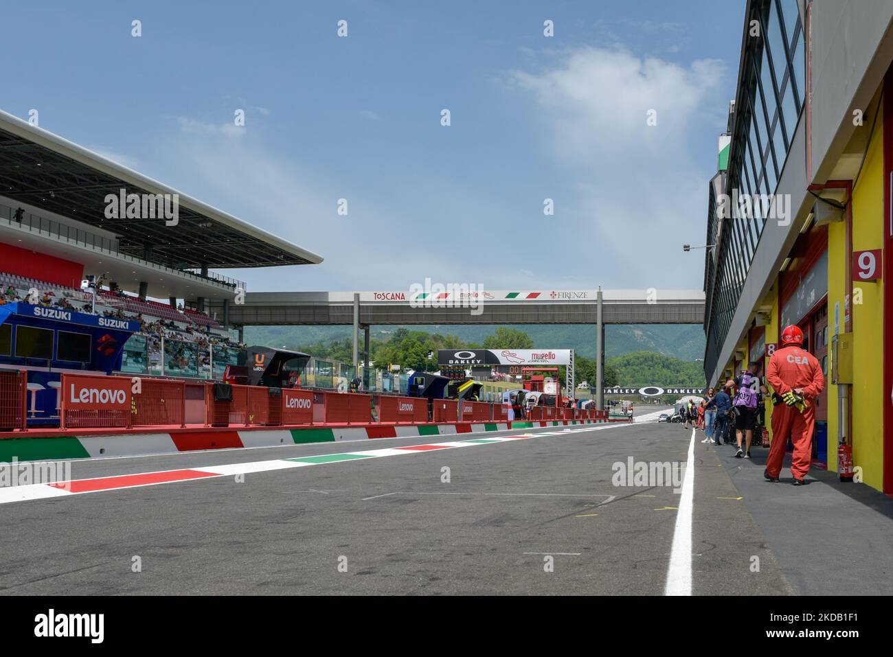 Free the pits hi-res stock photography and images - Alamy