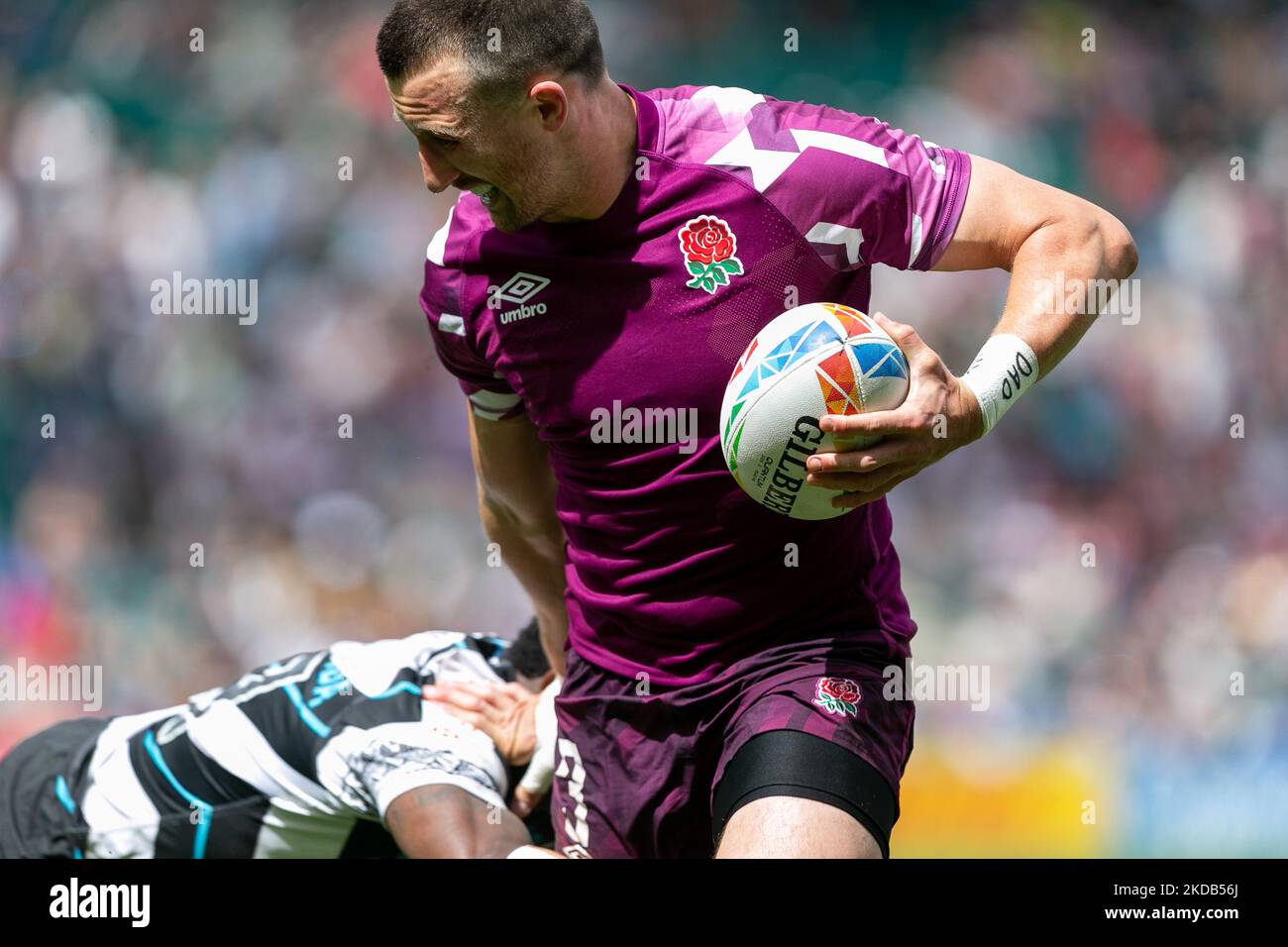 Alex Davis of England in action during the HSBC World Sevens match ...