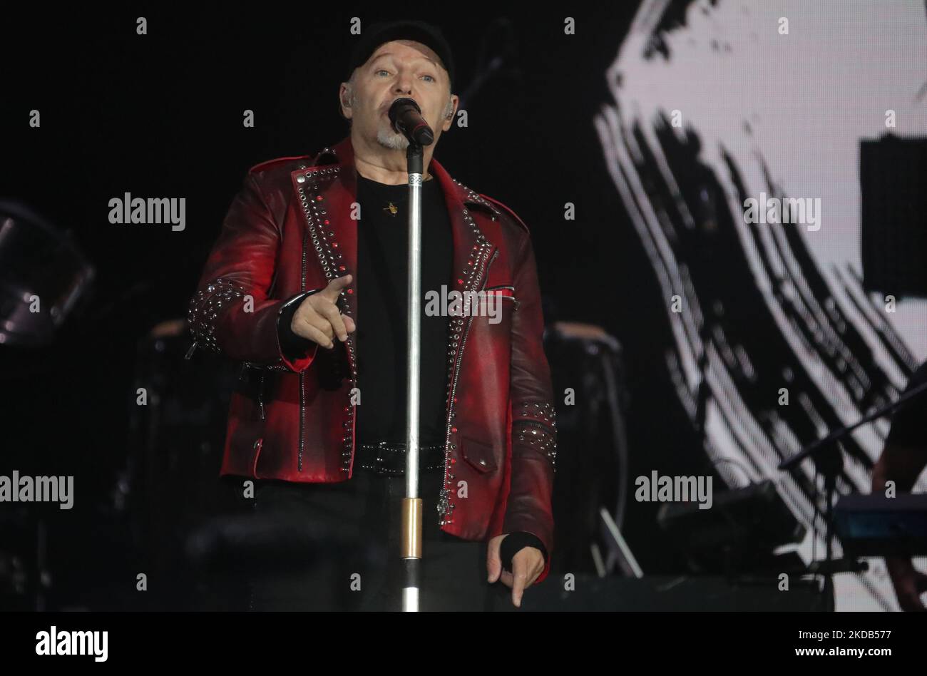 Vasco rossi in imola hi-res stock photography and images - Alamy