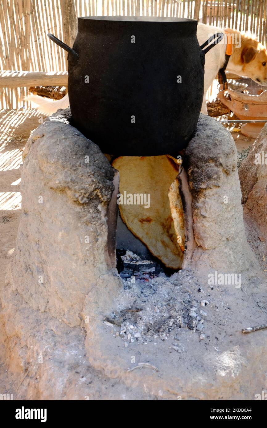 Bread dough garden hi-res stock photography and images - Alamy