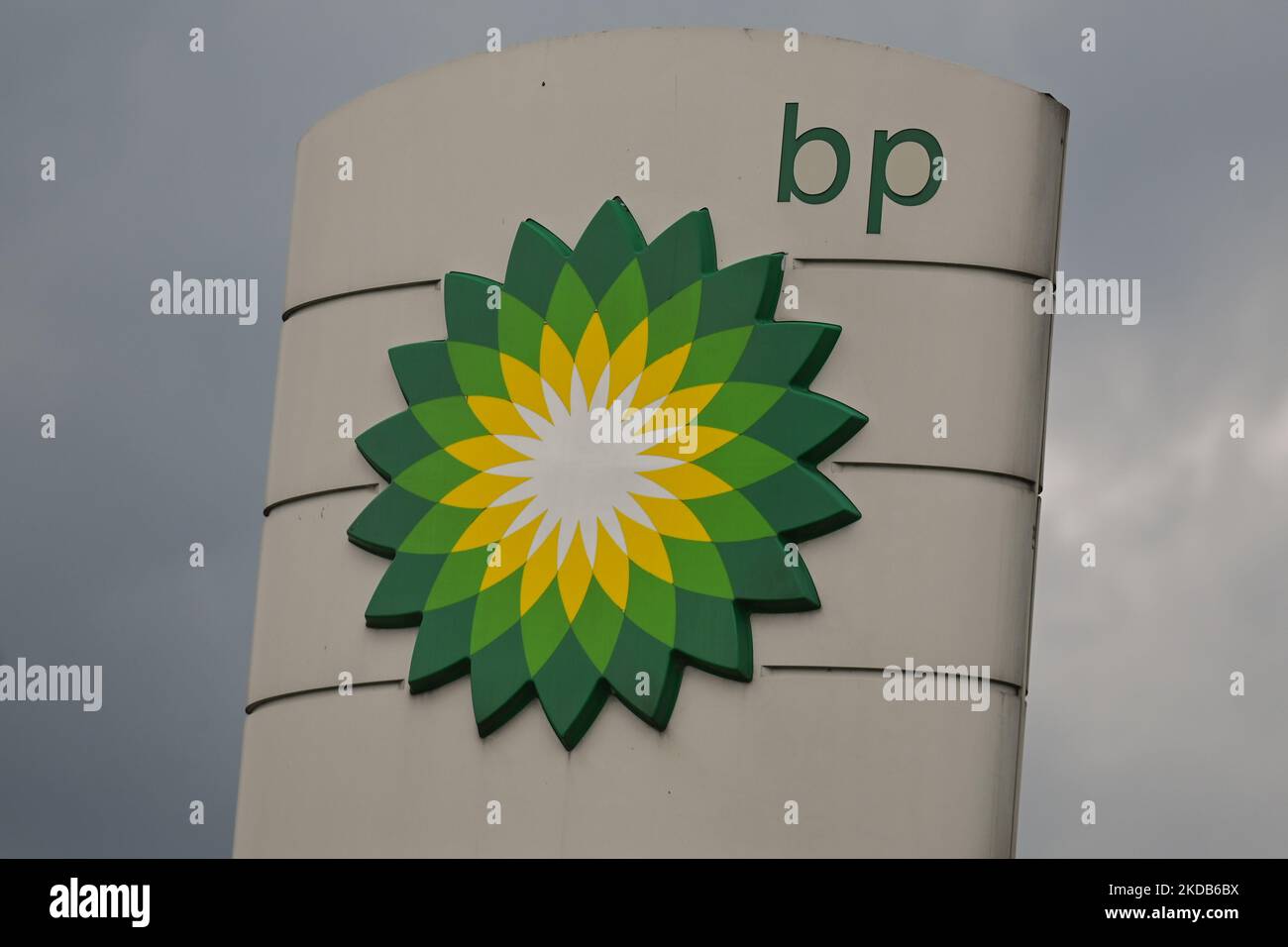 Bp gaz station hi-res stock photography and images - Alamy