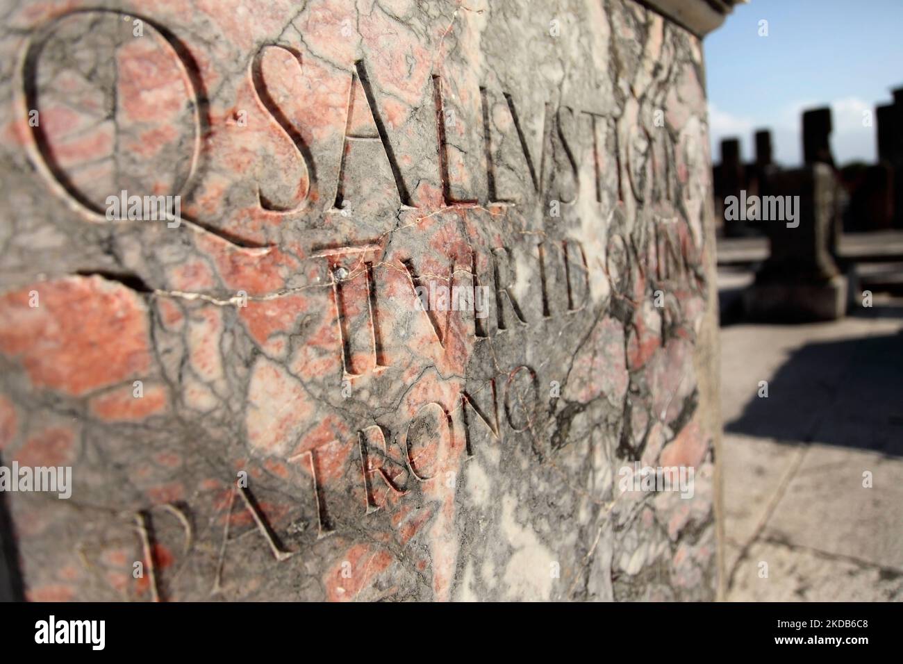 Pompeii carving hi-res stock photography and images - Alamy