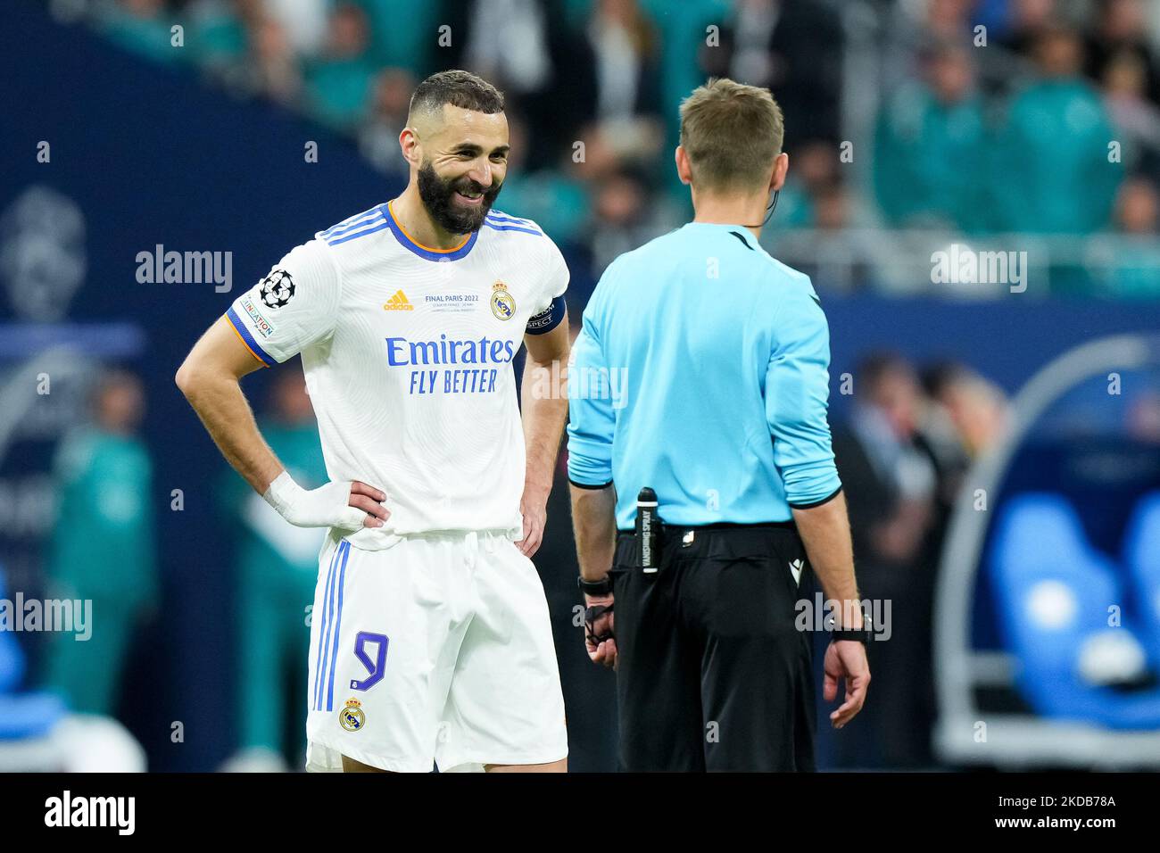Karim Benzema of Real Madrid CF smiles during the VAR check during the ...