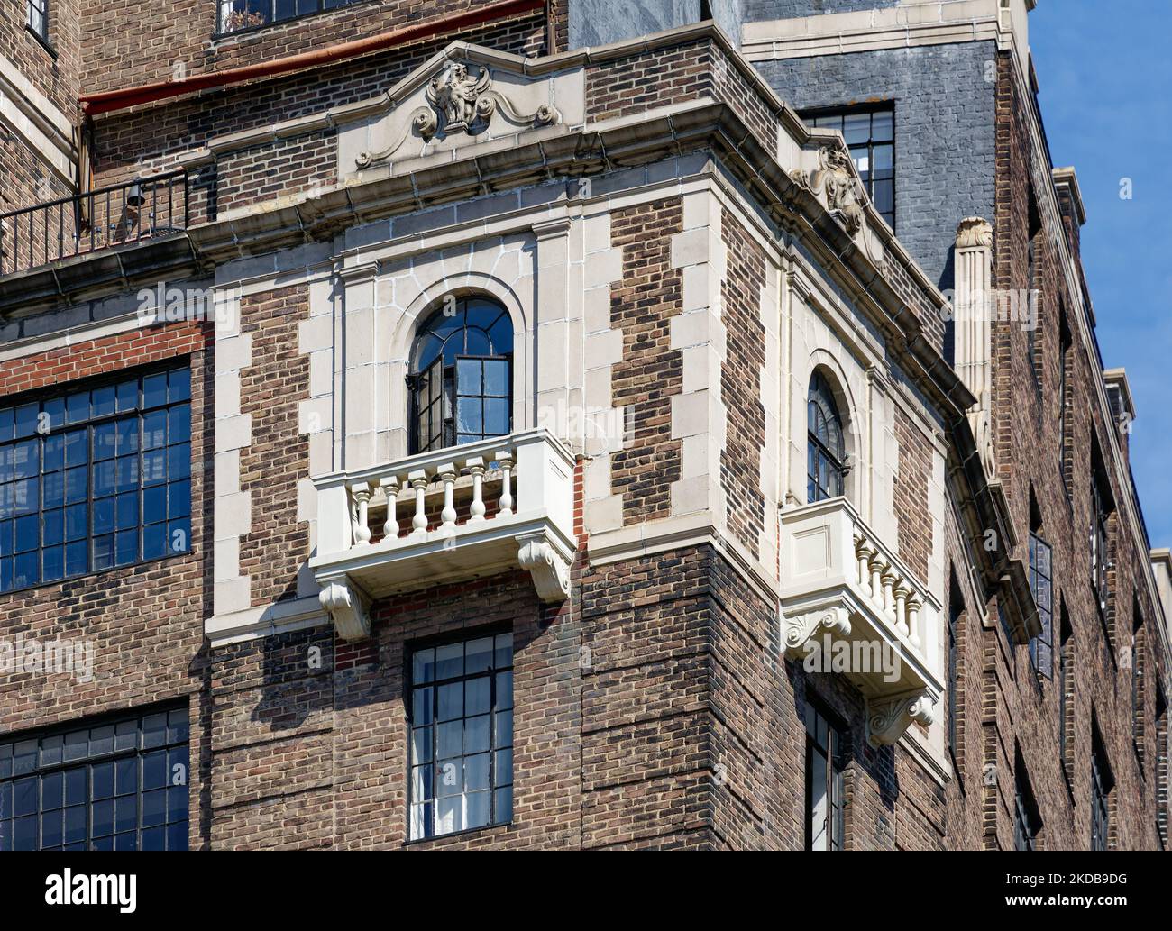 1 Christopher Street is a landmark apartment building in Greenwich ...