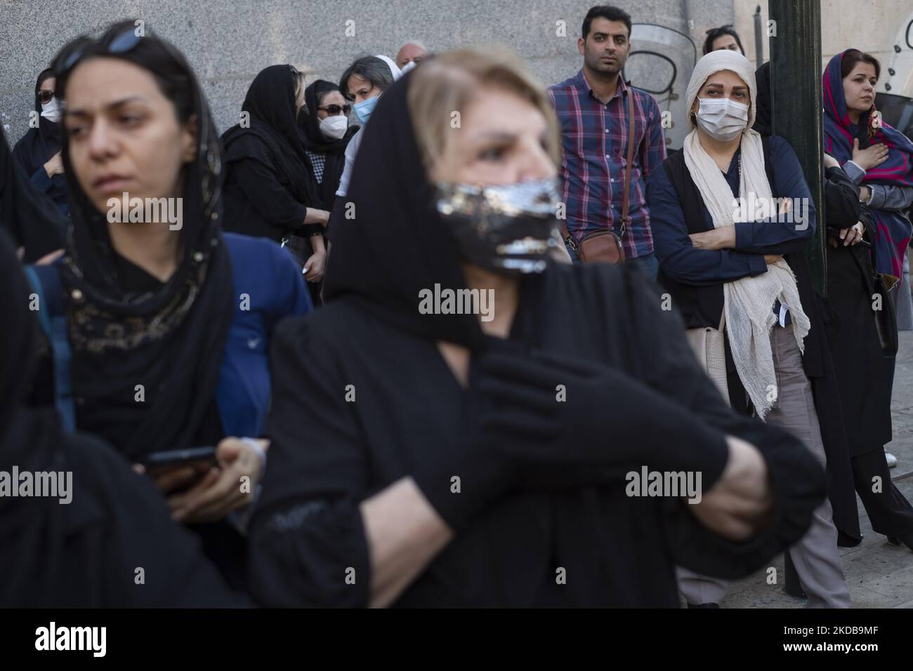 Iranian women beat themselves as they mourn to mark the memory of ...