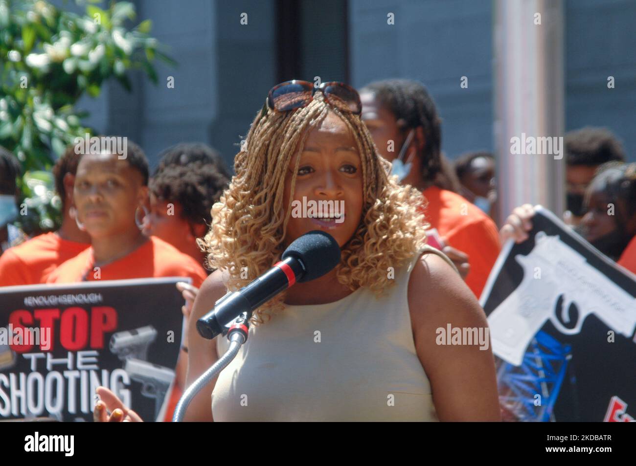 Philadelphia city council member hi-res stock photography and images ...