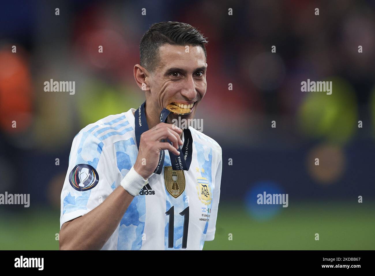 Angel Di Maria (Paris Saint-Germain) of Argentina celebrates victory ...