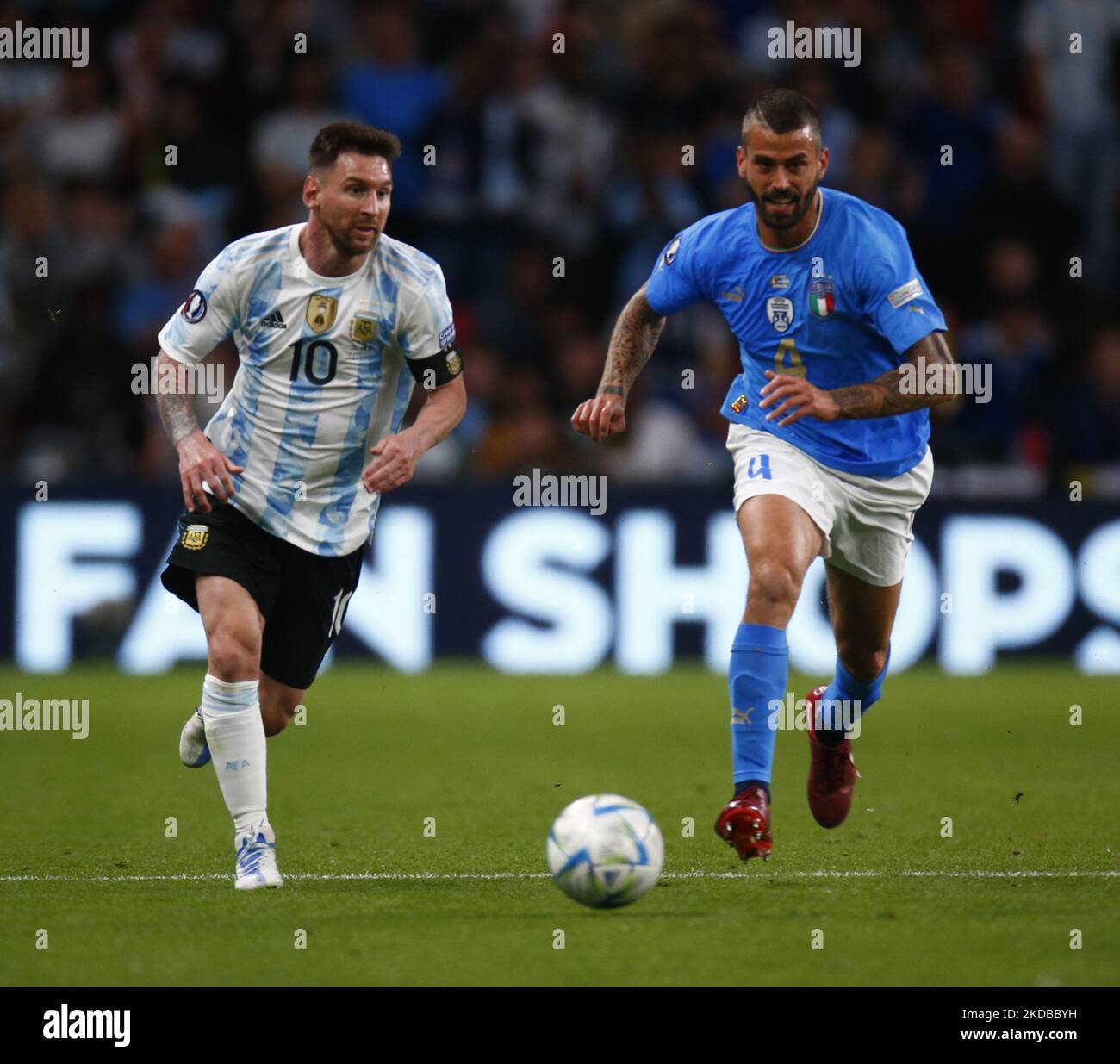 LONDON, ENGLAND - JUNE 01:Lionel Messi of Argentina during Finalissima ...