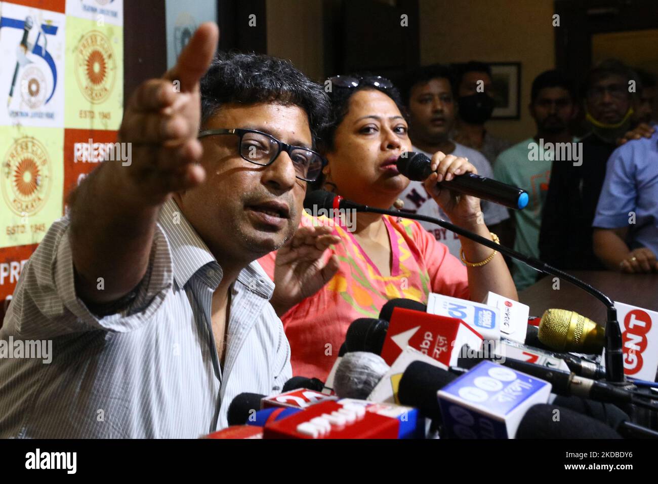 Indian singer rupankar bagchi hi-res stock photography and images - Alamy