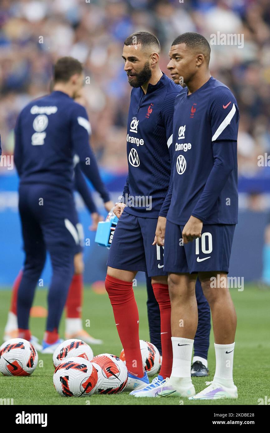 Karim Benzema (Real Madrid) of France and Kylian Mbappe (Paris Saint ...