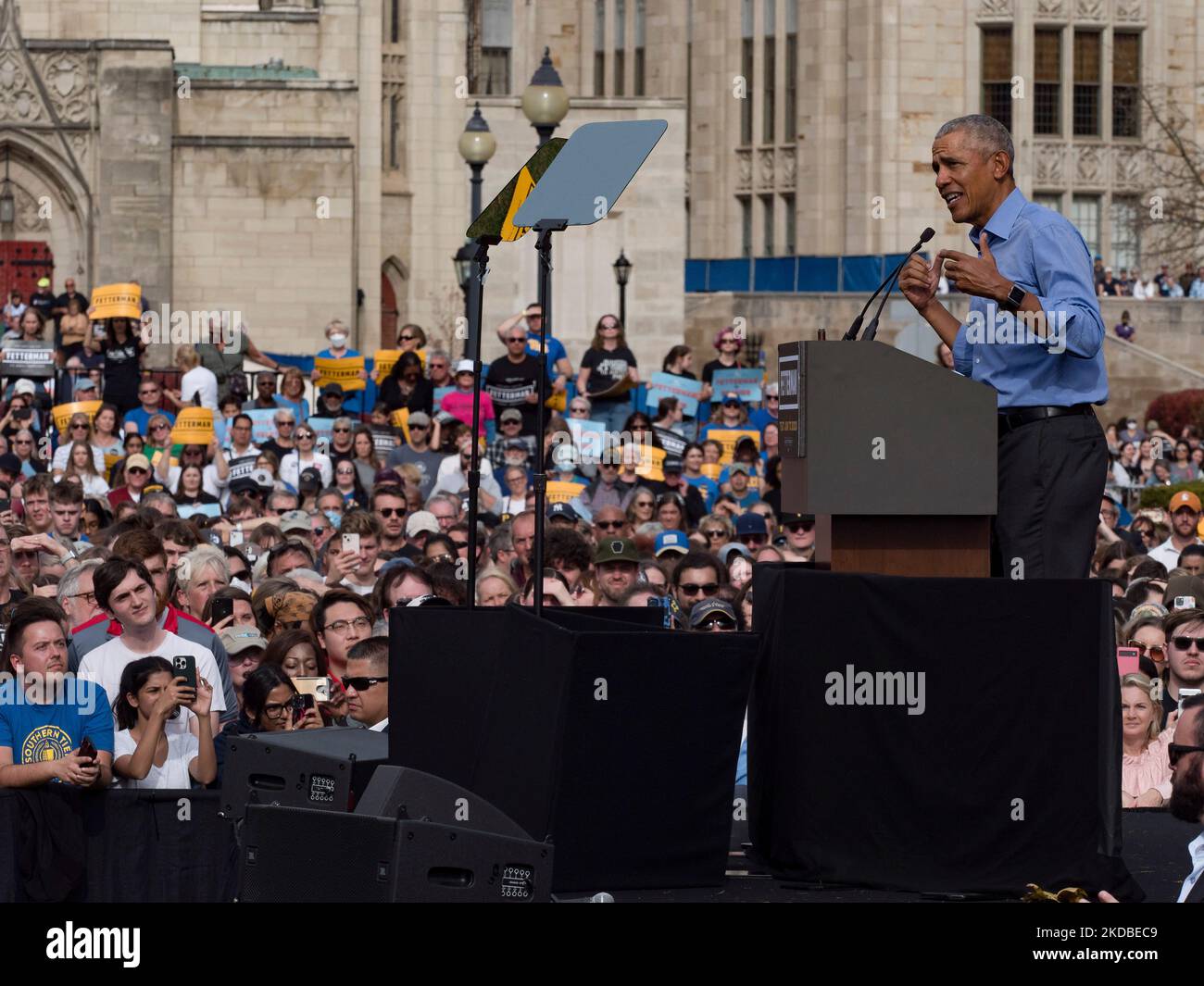 Pittsburgh, Pennsylvania, USA. 5th Nov, 2022. President Barack Obama ...