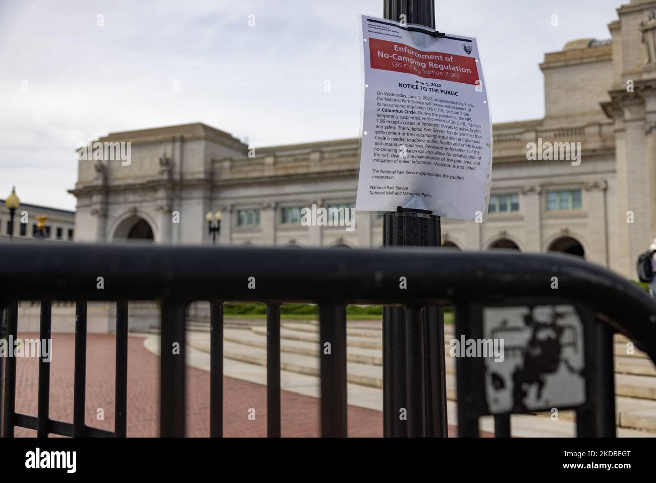 Standing homeless encampment hi-res stock photography and images - Alamy