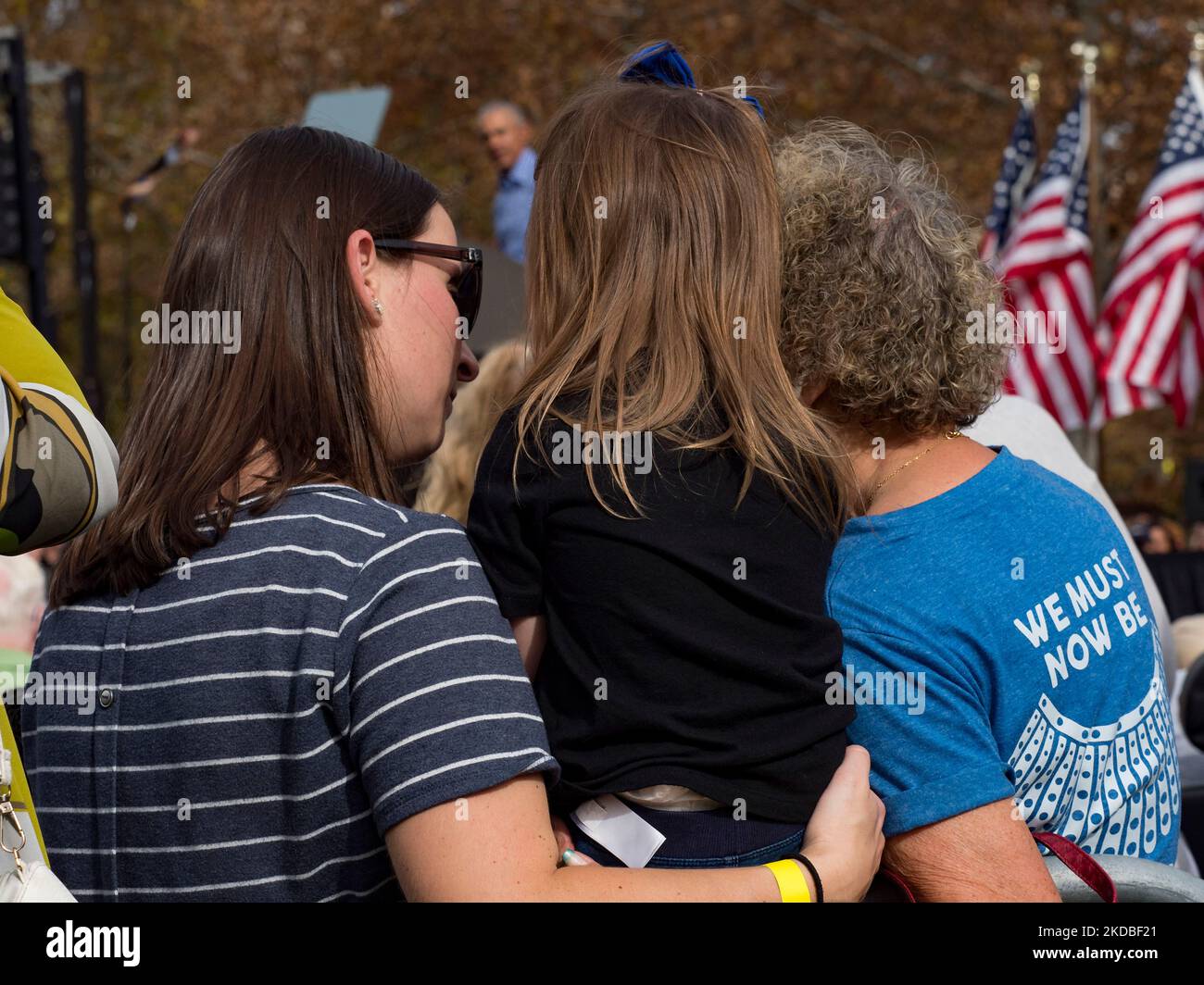 Pittsburgh, Pennsylvania, USA. 5th Nov, 2022. A young child listens ...