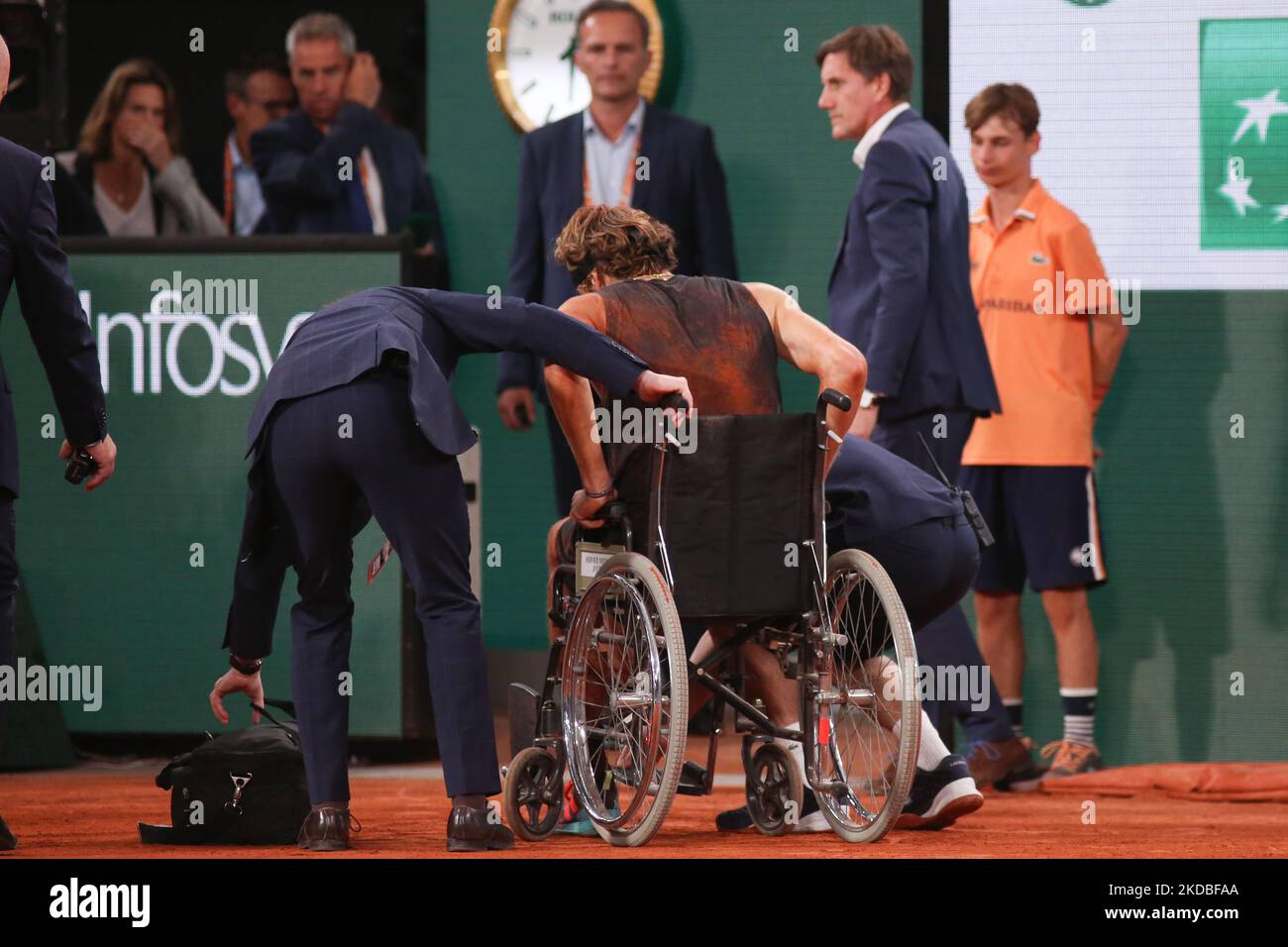 Alexander Zverev injury during his match against Rafael Nadal on ...