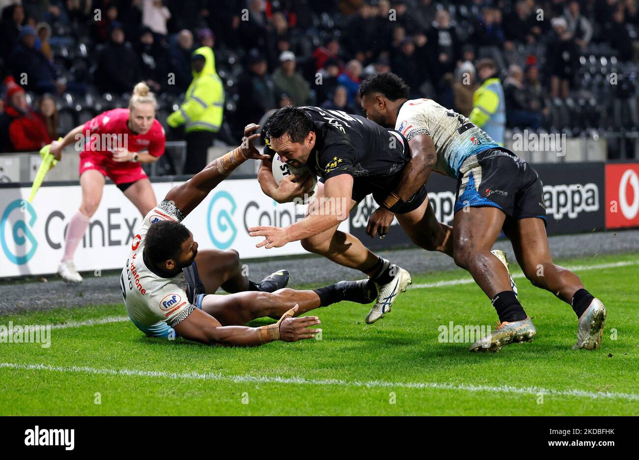 New Zealand's Jordan Rapana scores during the Rugby League World Cup ...