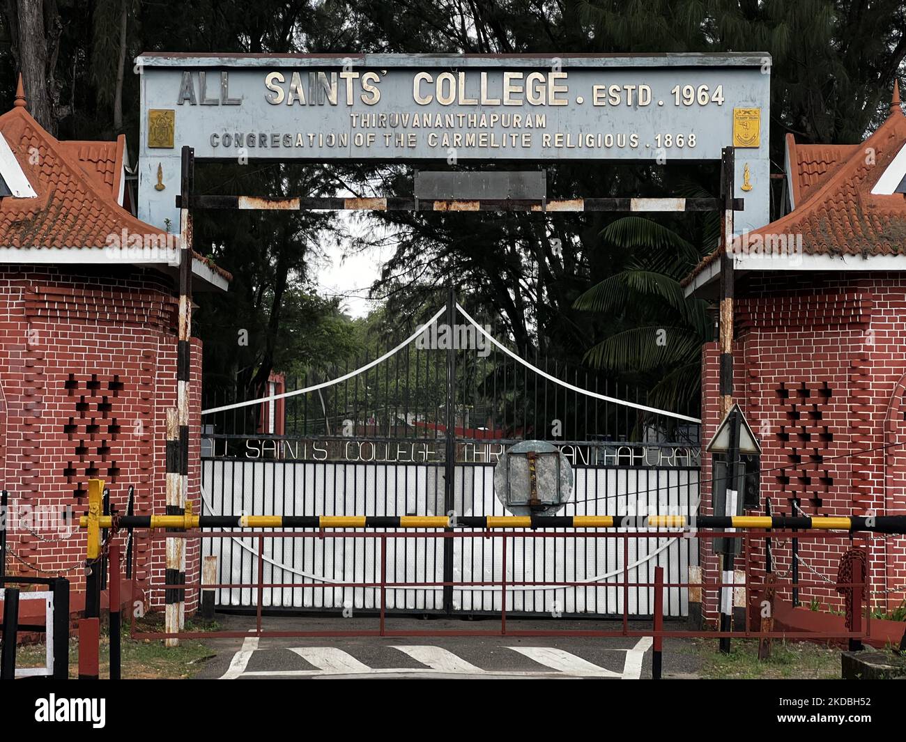 Kerala college hi-res stock photography and images - Alamy