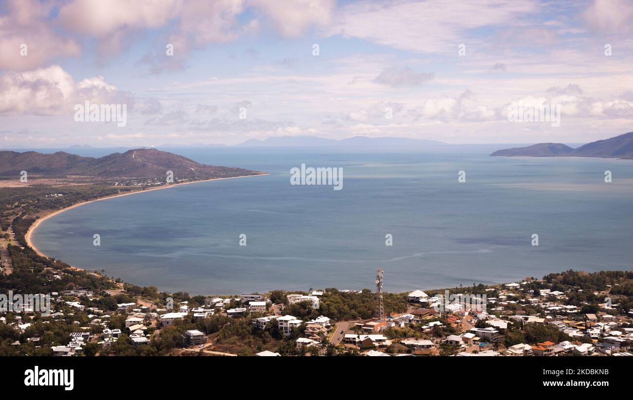 A scenic view from Castle Hill Mountain, Townsville in Far North ...