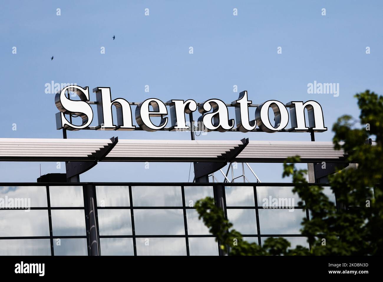Sheraton Hotel Logo