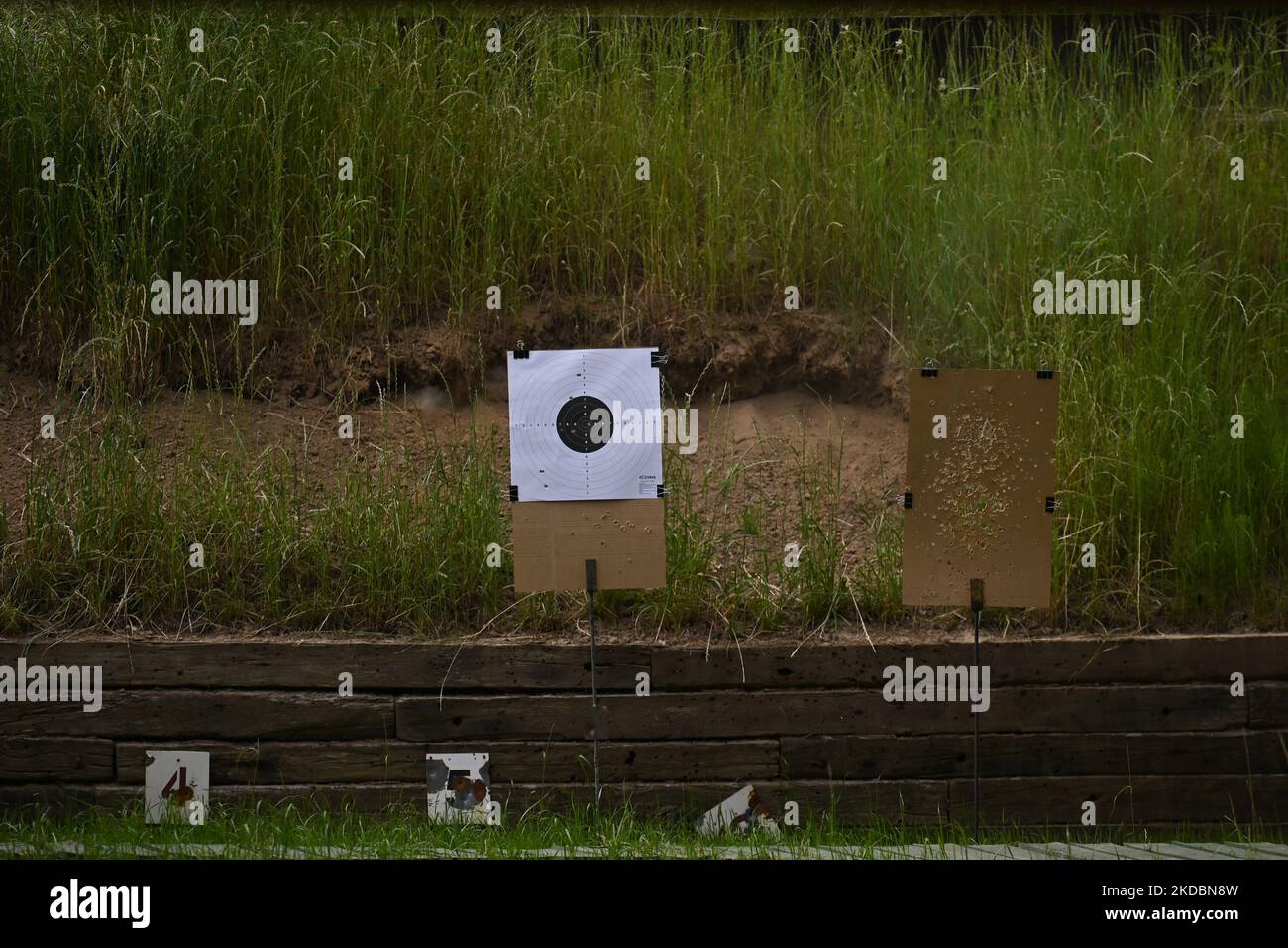 Tattered shooting target hi-res stock photography and images - Alamy