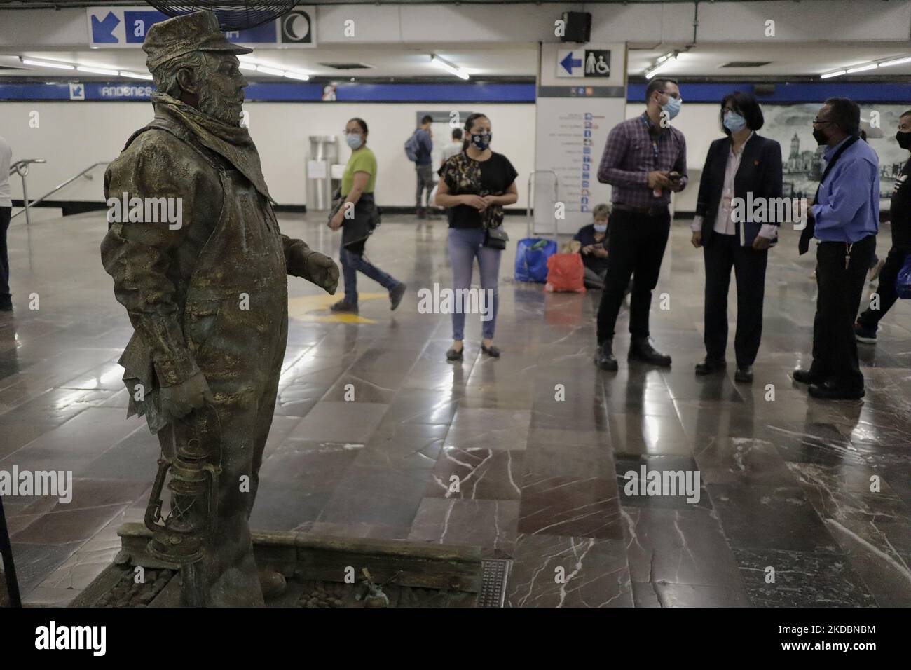 José Miguel Moctezuma, characterised as Don Ferro Ferrocarrilero ...